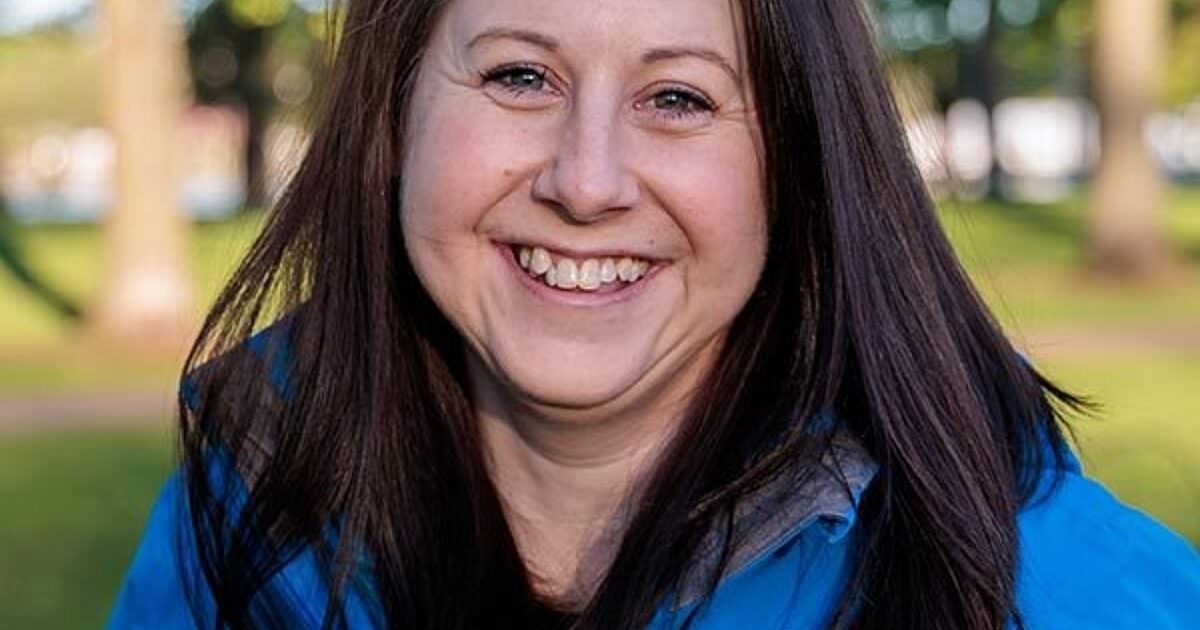 Jen Derbach - Assistant Program Director, Photographer | Adventure Canada