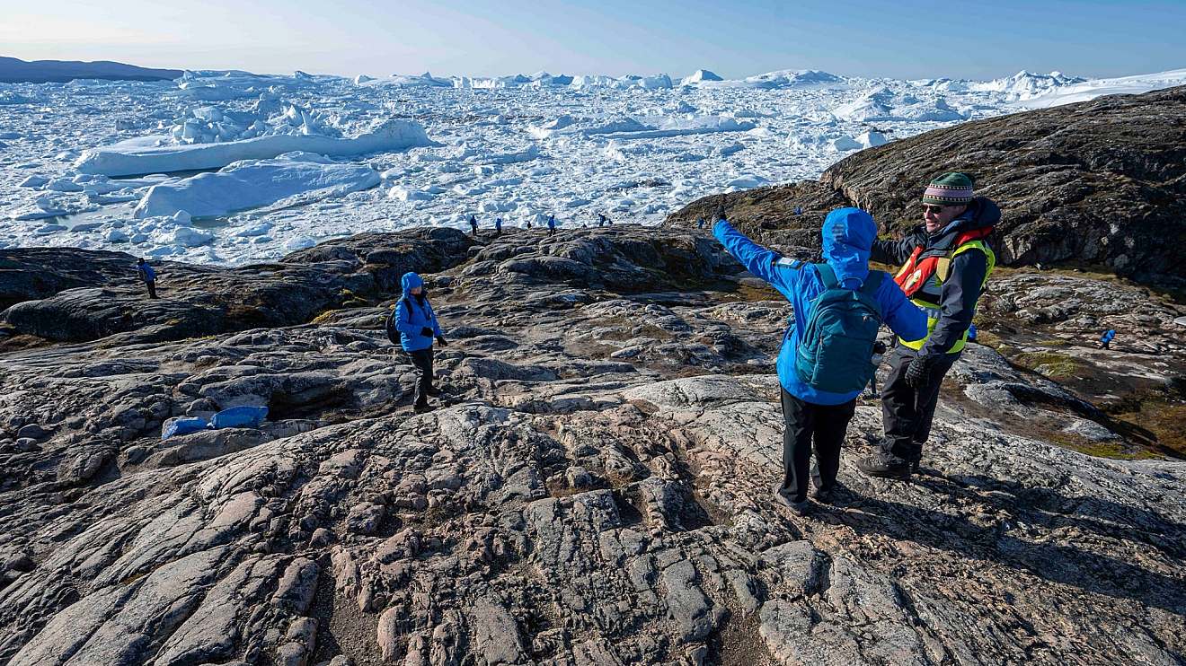 Ullaakkut! A Guide to Inuktitut for Beginners | Adventure Canada