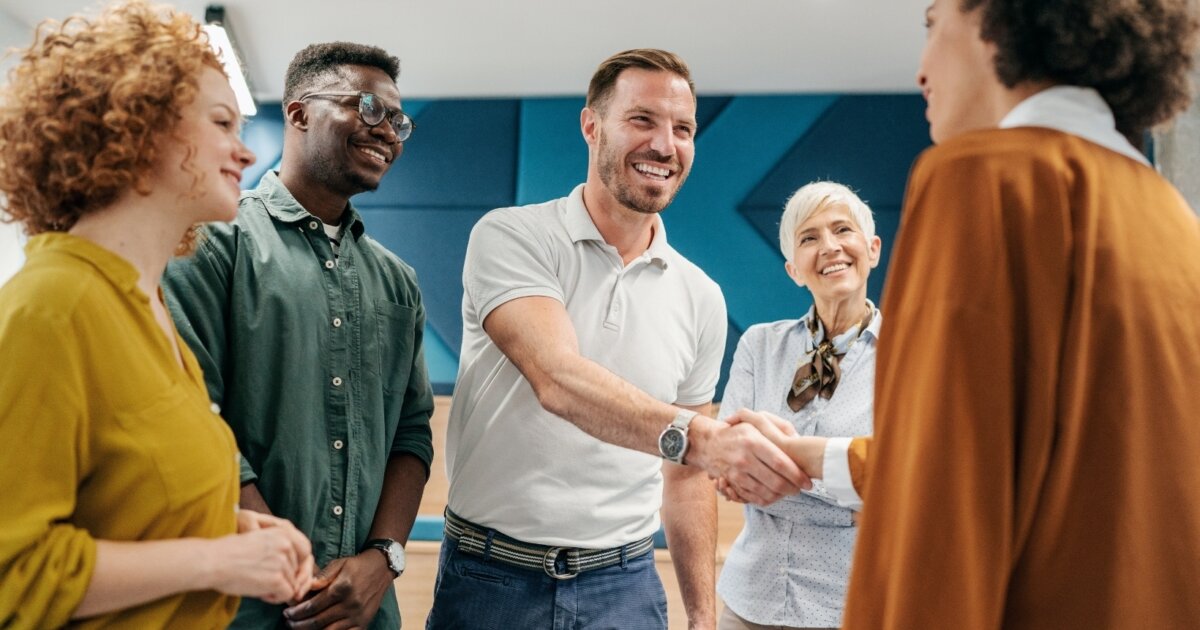 How to Hire Staff for Activities in 3 Simple Steps | Amilia