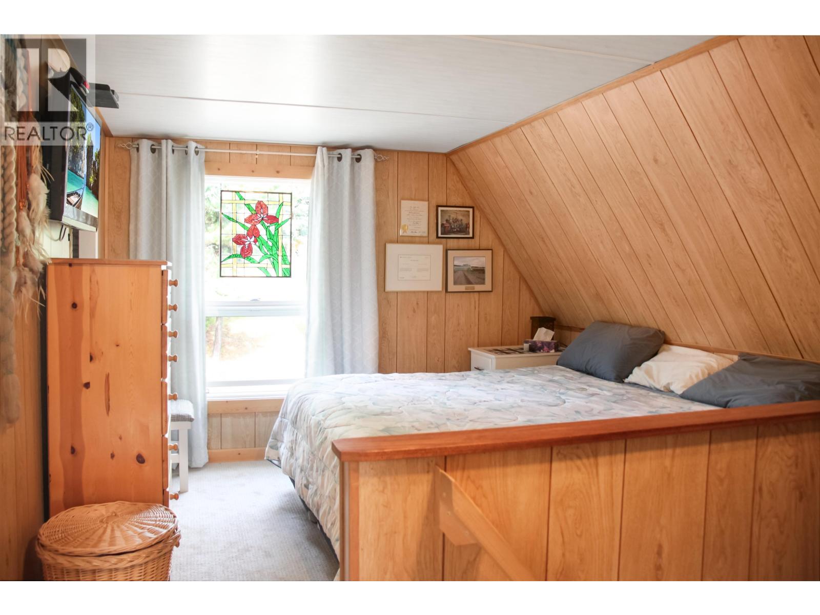 7464 Burgess Road, Deka Lake / Sulphurous / Hathaway Lakes, BC ...