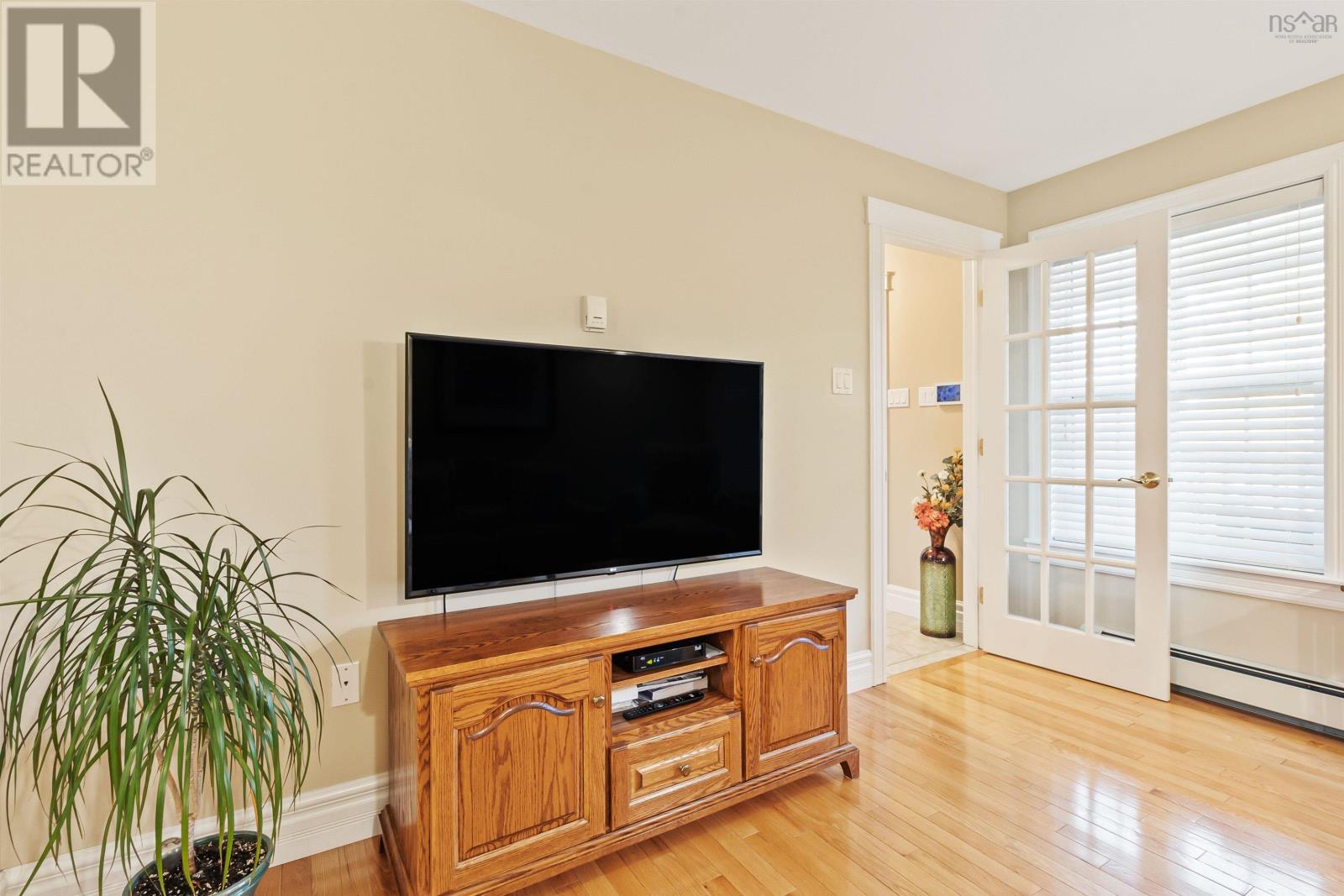 677 Westwood Boulevard, Upper Tantallon, NS - Detached for Sale @ $759K ...