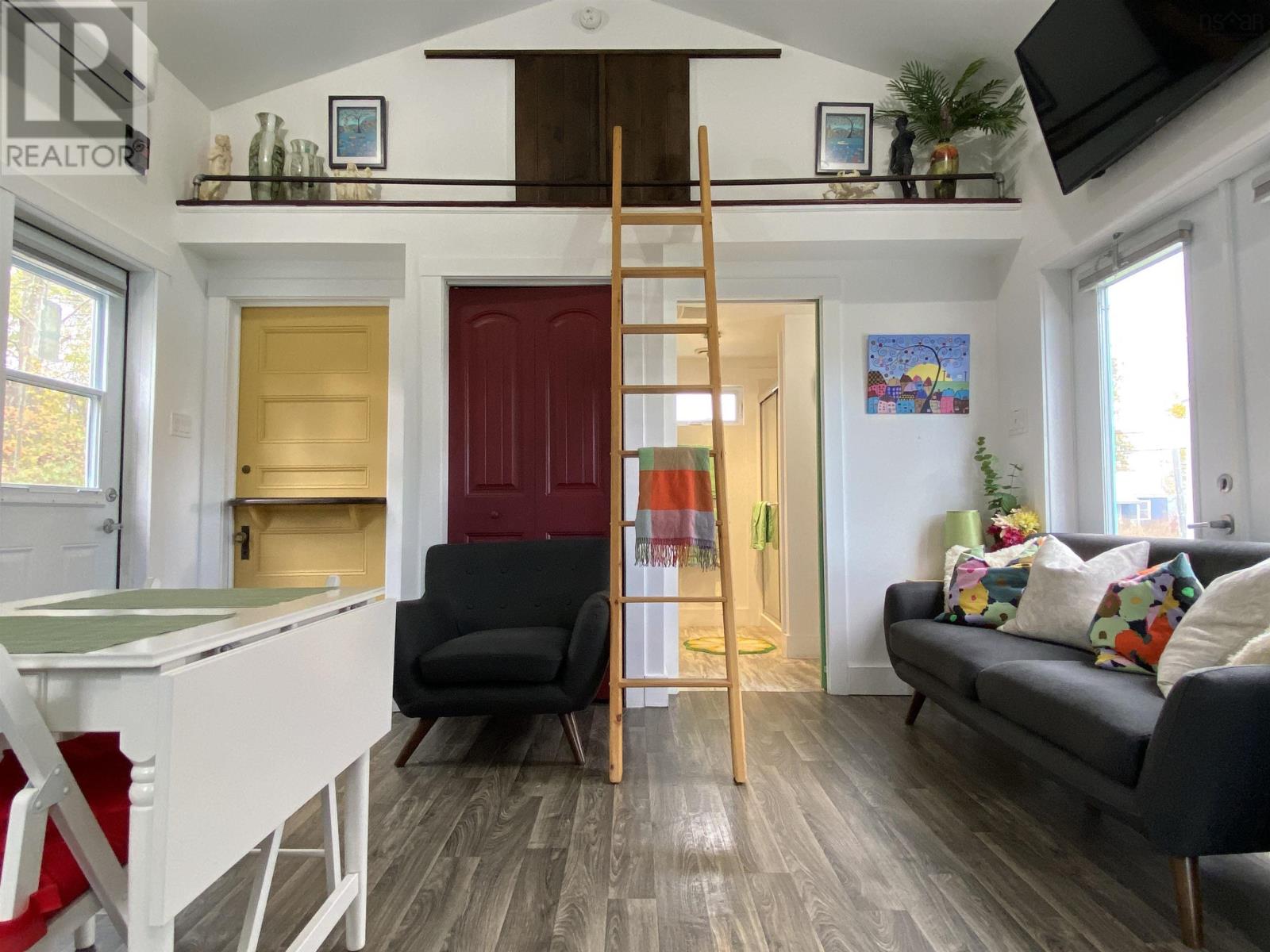 52 Wolfe Street, Liverpool, NS - Property for Sale @ $199K | SoldWell