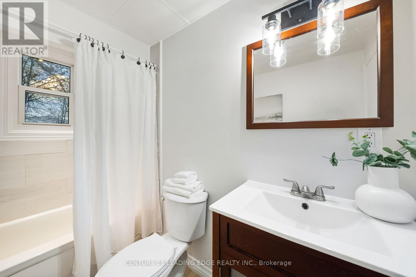 1307b Thorah Concession Rd 9 Road, Brock (Beaverton), ON - Detached ...