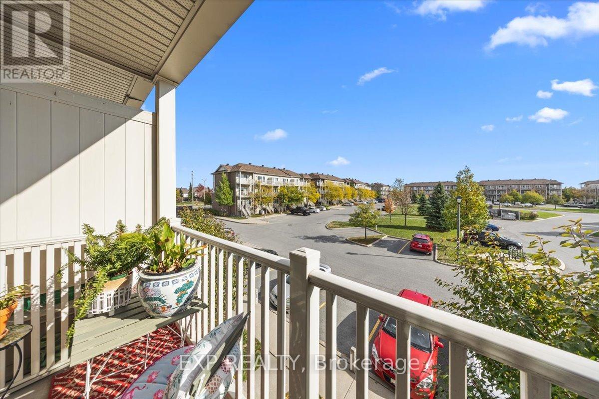 290 Espin Heights, Ottawa, ON - Condo Townhouse for Sale @ $410K | SoldWell