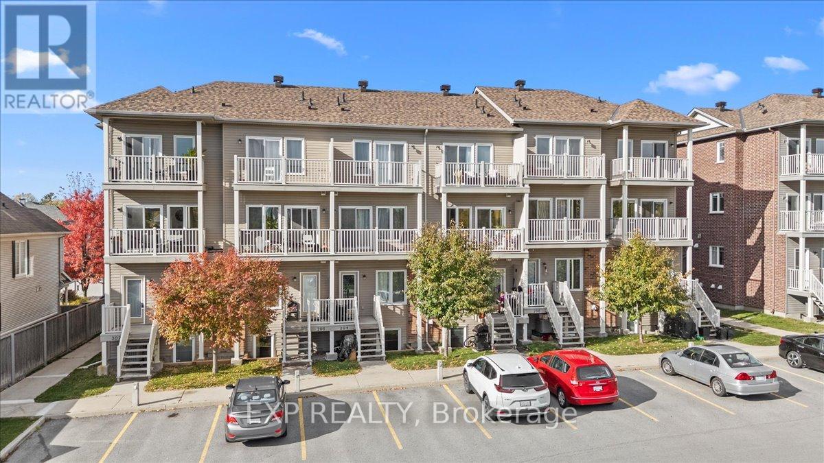 290 Espin Heights, Ottawa, ON - Condo Townhouse for Sale @ $410K | SoldWell