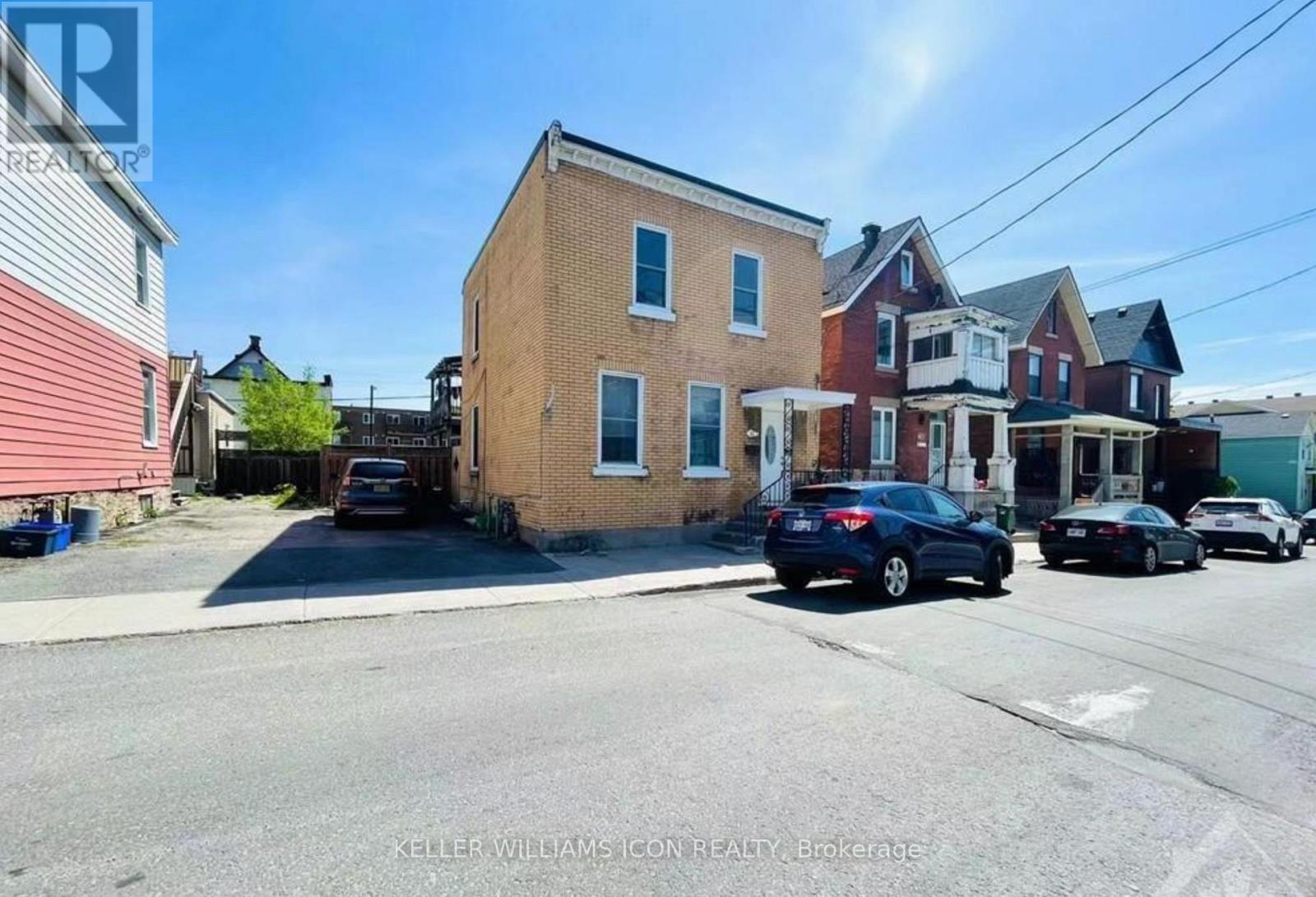 51 Bell Street N #2, Ottawa, ON - Duplex for Rent @ $1,950 | SoldWell