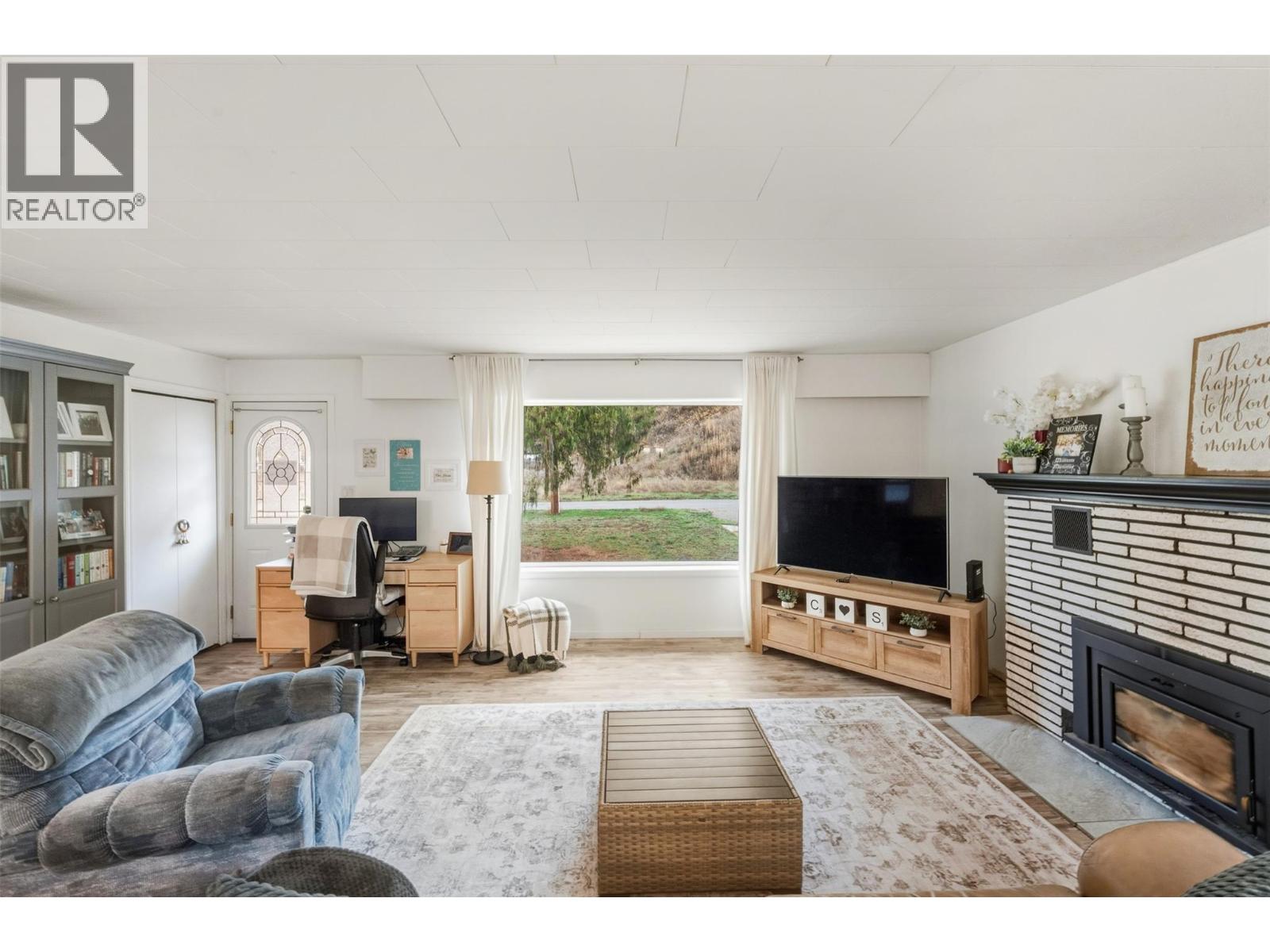 225 Circle Drive, Oliver, BC - Detached Ranch for Sale @ $660K | SoldWell