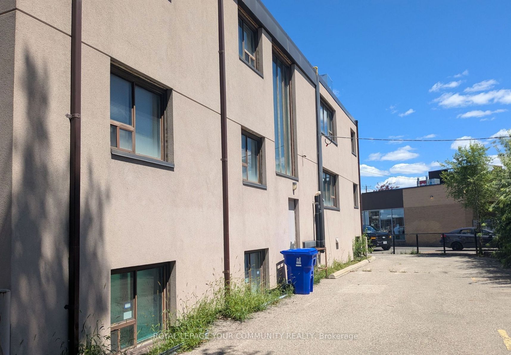 795 Wilson Ave W, Toronto, ON - Property for Sale @ $1,950 | SoldWell