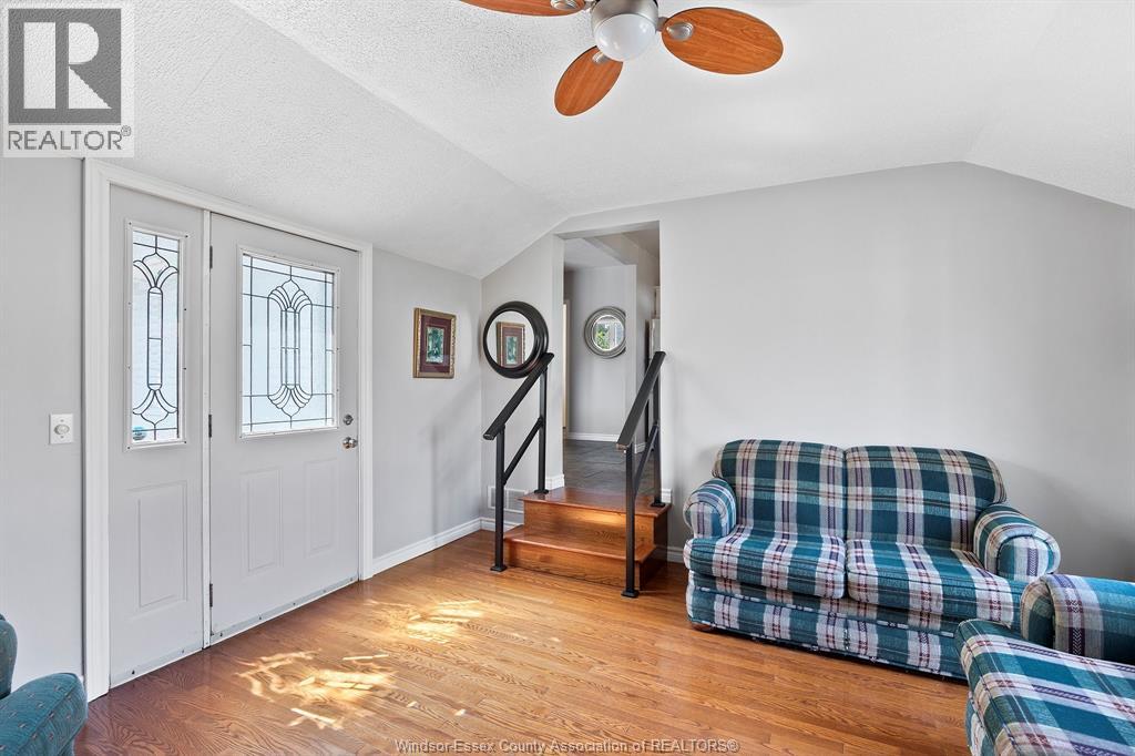 1546 Ford Boulevard, Windsor, ON - Detached Bungalow for Sale @ $399.9K ...