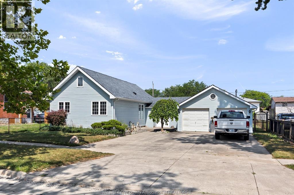 1546 Ford Boulevard, Windsor, ON - Detached Bungalow for Sale @ $399.9K ...