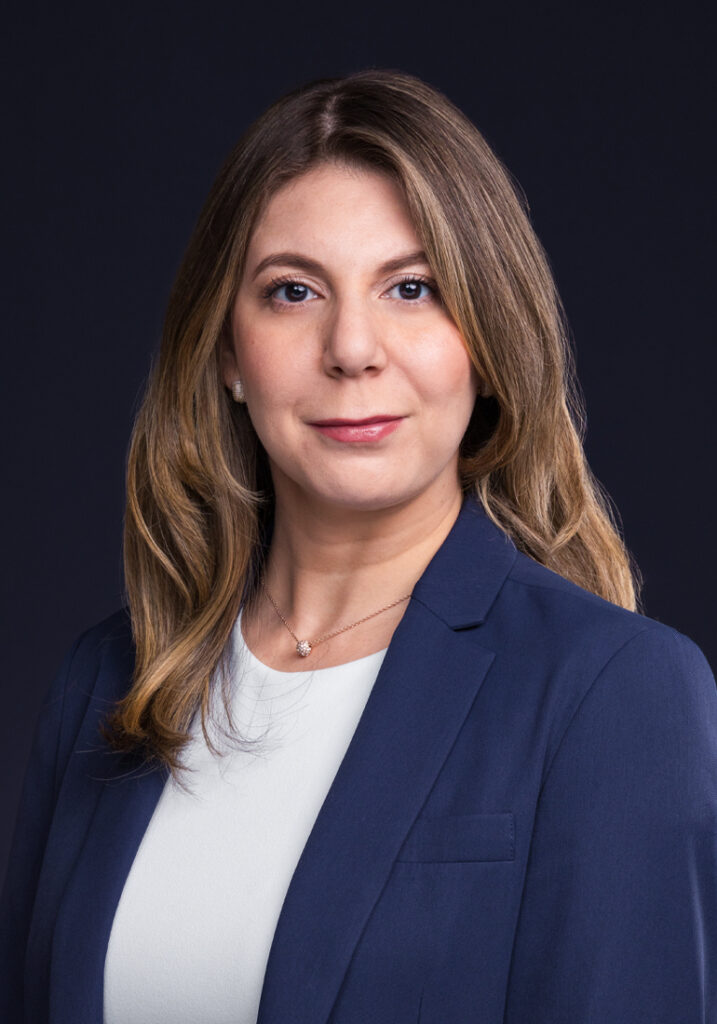 Megda Belkacemi choisit l’équipe de droit du travail et de l’emploi de ...