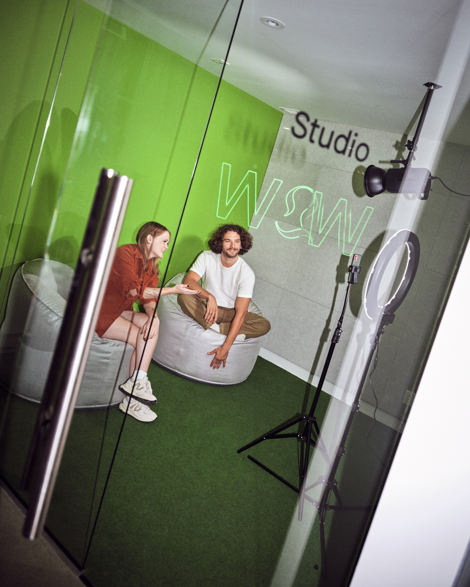 Community & Lifestyle - Le Within