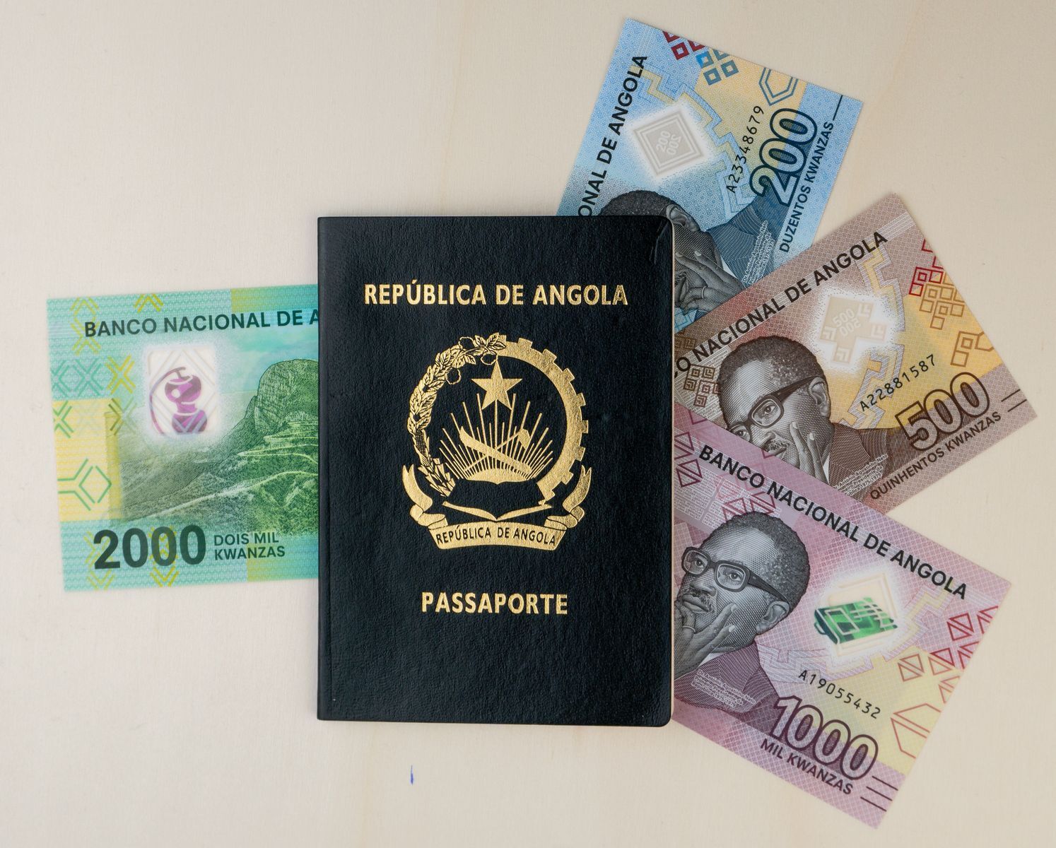 Discover currencies around the world and what they represent - Espresso Mag