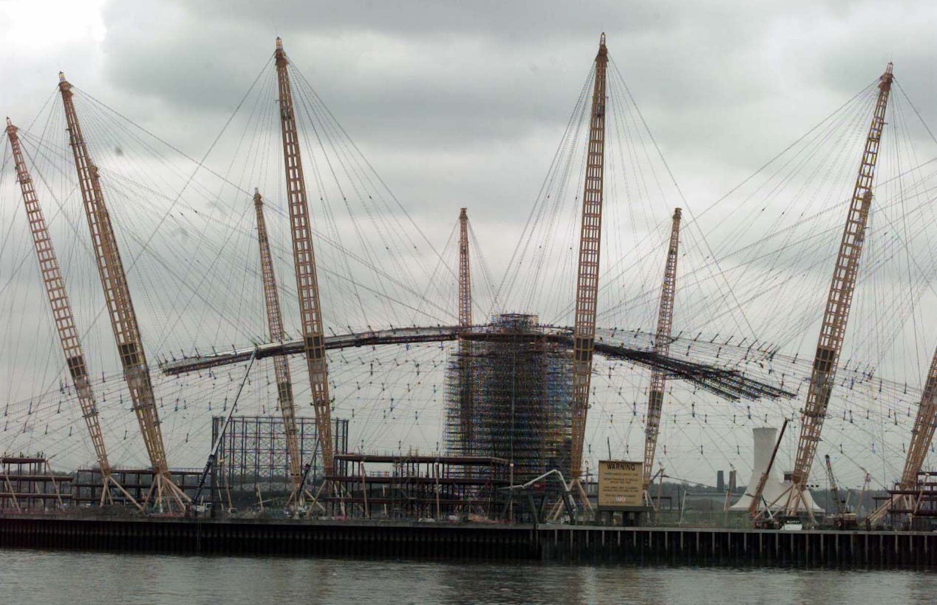 Historical photos of famous monuments under construction - Espresso Mag