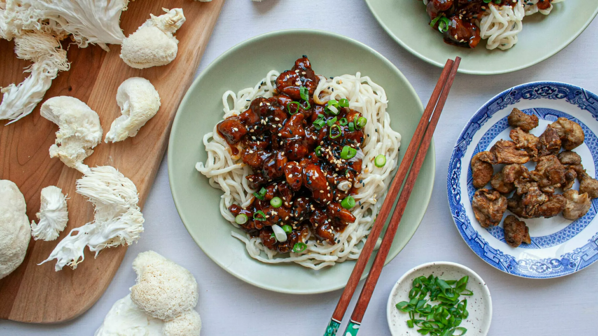 Champignons bios « crinière de lion » Général Tao | QuébecBio