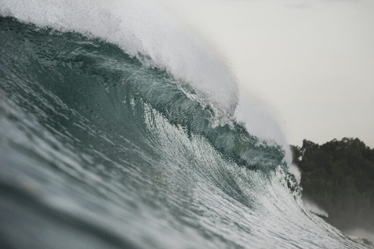 The Different Types of Surf Breaks